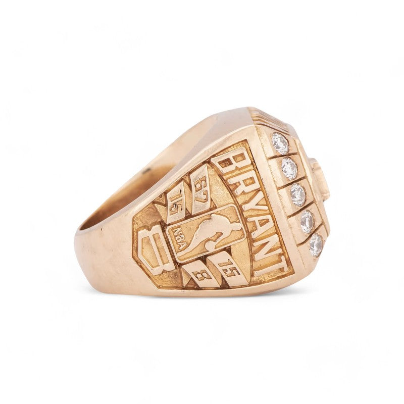 Kobe Bryant Ring | VVS Shop | Collier VVS